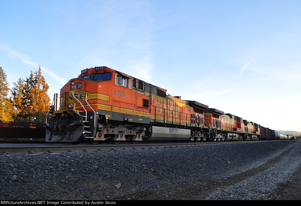 BNSF 4075